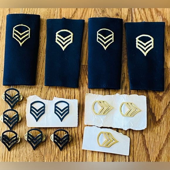 Accessories | Collectible Us Army First Sergeant Pins Black 7 Gold 3 ...